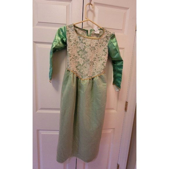 Dreamworks | Costumes | Girl Karate Princess Fiona Costume Shrek The ...